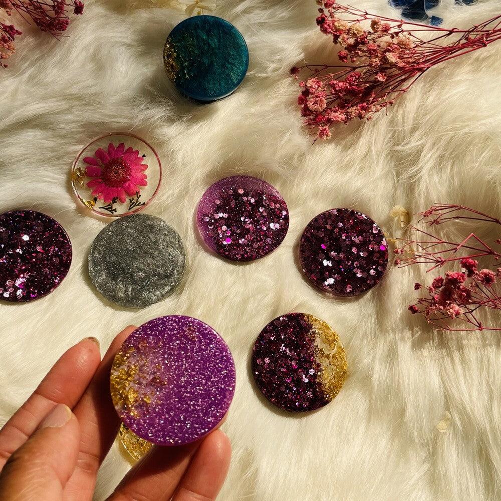 Resin Phone Grip Favors | Resin Art in UAE – Hyacinth Arts